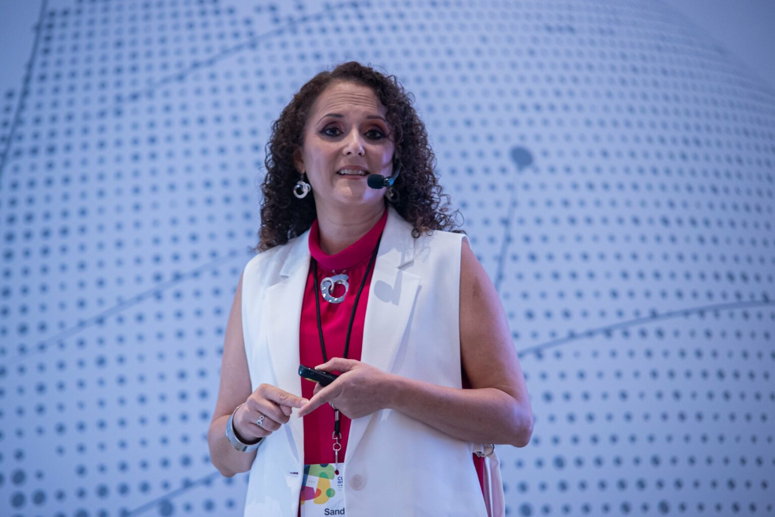 Conferencias - Sandy Mora